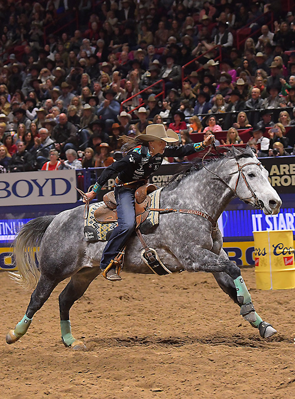 Lockhart Lands Third Average World Title After Action Packed 10th Round